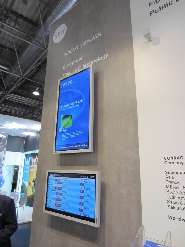 PTE 2012: Conrac mit neuen staubdichten Indoor Flughafen-Displays | invidis