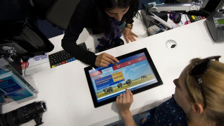 invidis Digital Signage Anbieterverzeichnis: Four Winds Interactive ...