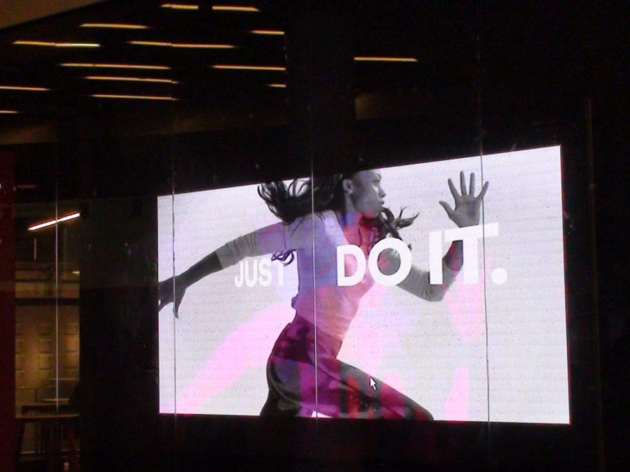 LED Signage: Nike rüstet Flagship in Wroclaw mit LED Wall aus | invidis