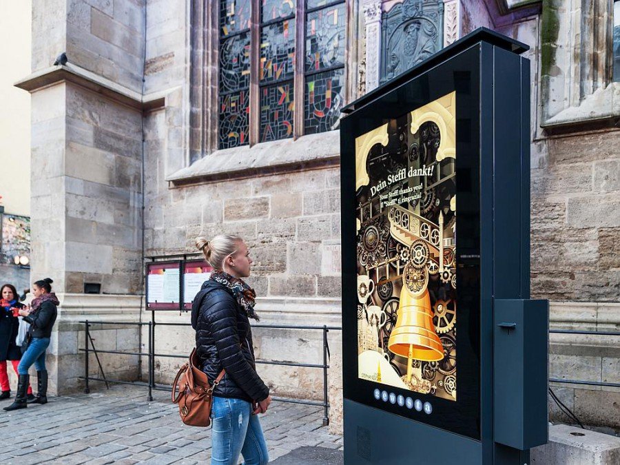 DooH in Österreich: Stephansdom hat jetzt einen eigenen Spenden-Screen | invidis