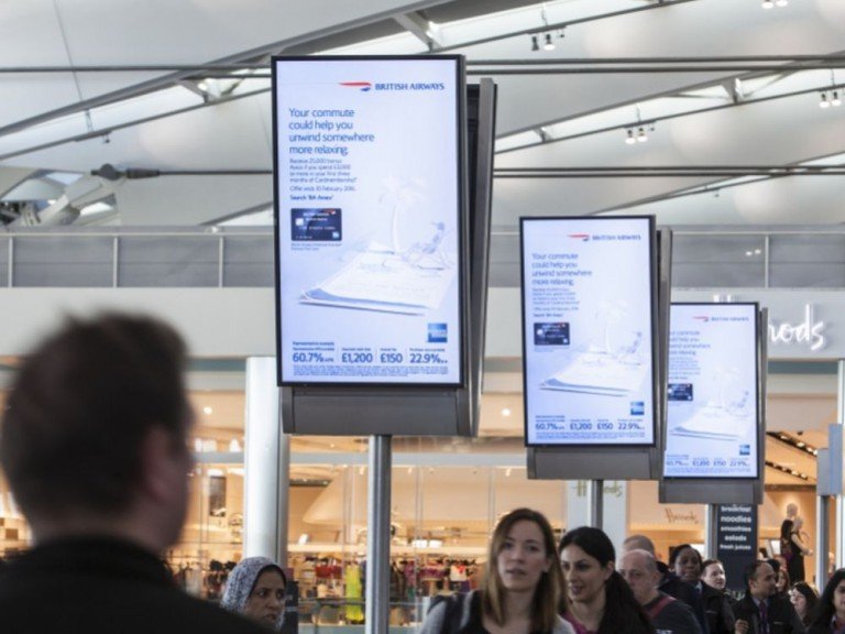 Airportwerbung: Neue Screens nach Umbau – Airport Heathrow | invidis