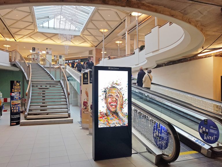 DooH Schweiz: Clear Channel vergrößert Retail DooH Netz | invidis