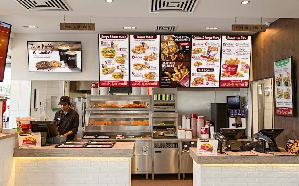 Digital Signage & Quick Service Restaurants: KFC rollt Digital Menu ...