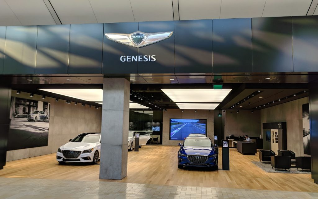 Hyundai Premium Showroom - Groß, Größer, Genesis | invidis