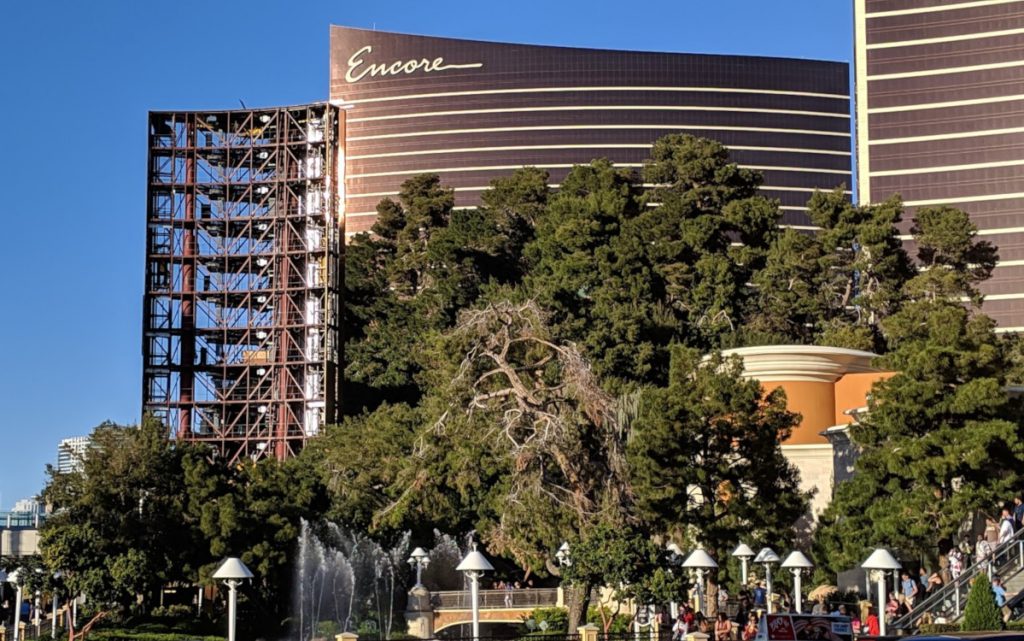 LED: Digital Signage Klassiker wird erneuert | invidis