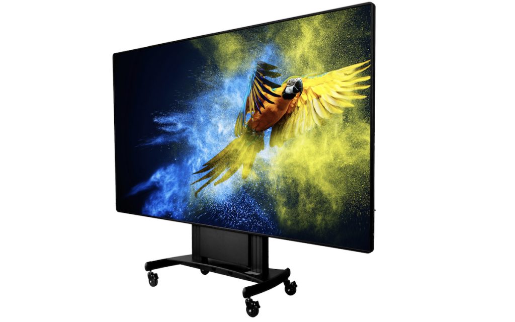 LED Signage: 130" AiO-LED-Screen von Calibre UK | invidis