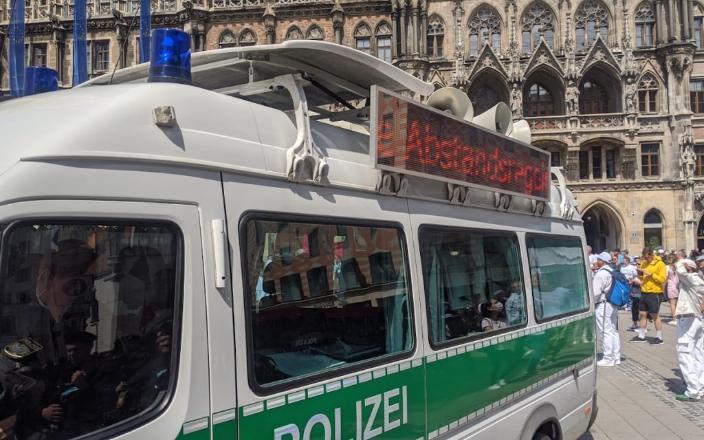 Ströer unterstützt bundesweiten Warntag: DooH ist mehr als Werbung | invidis
