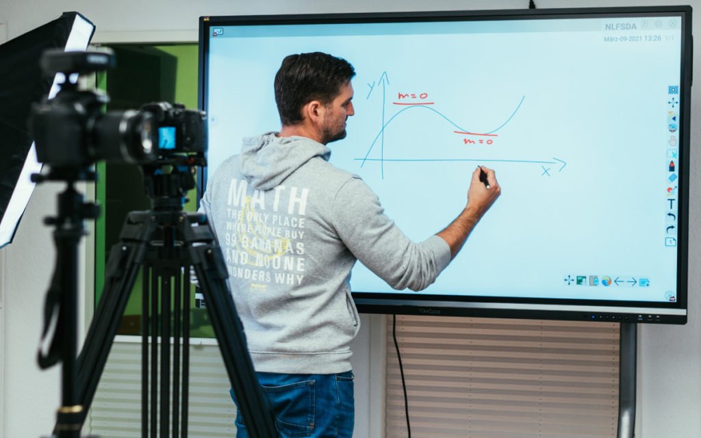 Education: ViewSonic kooperiert mit beliebtesten Mathe-Youtuber | invidis