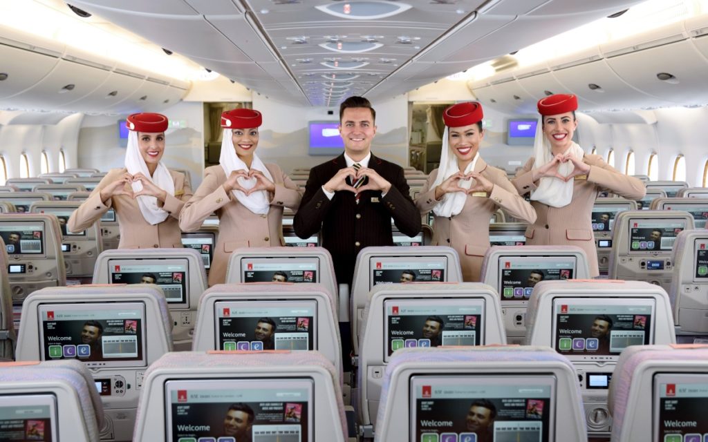 100.000 Screens: Emirates feiert 30 Jahre Inflight Entertainment | invidis