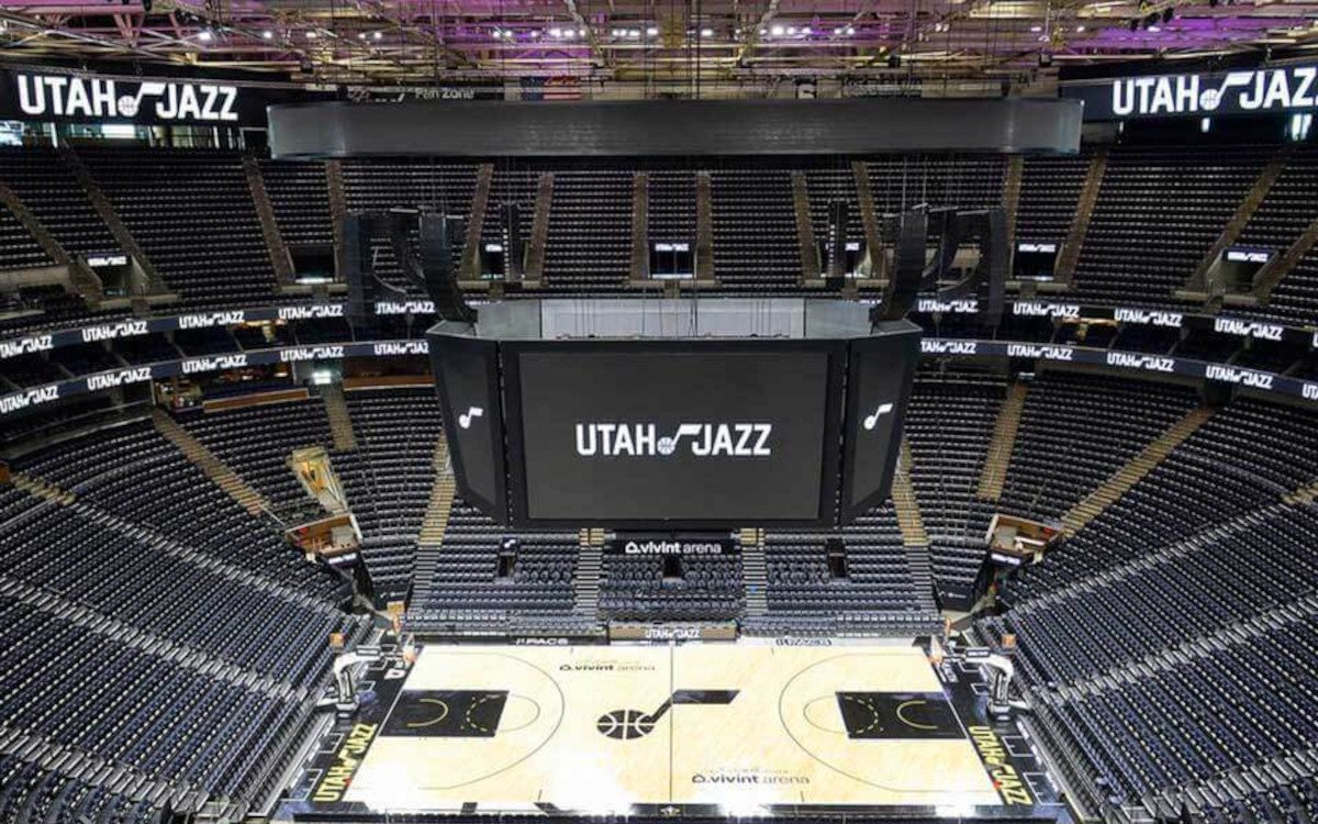 NBA: Three-Sixty-LED-Dunk bei den Utah Jazz | invidis