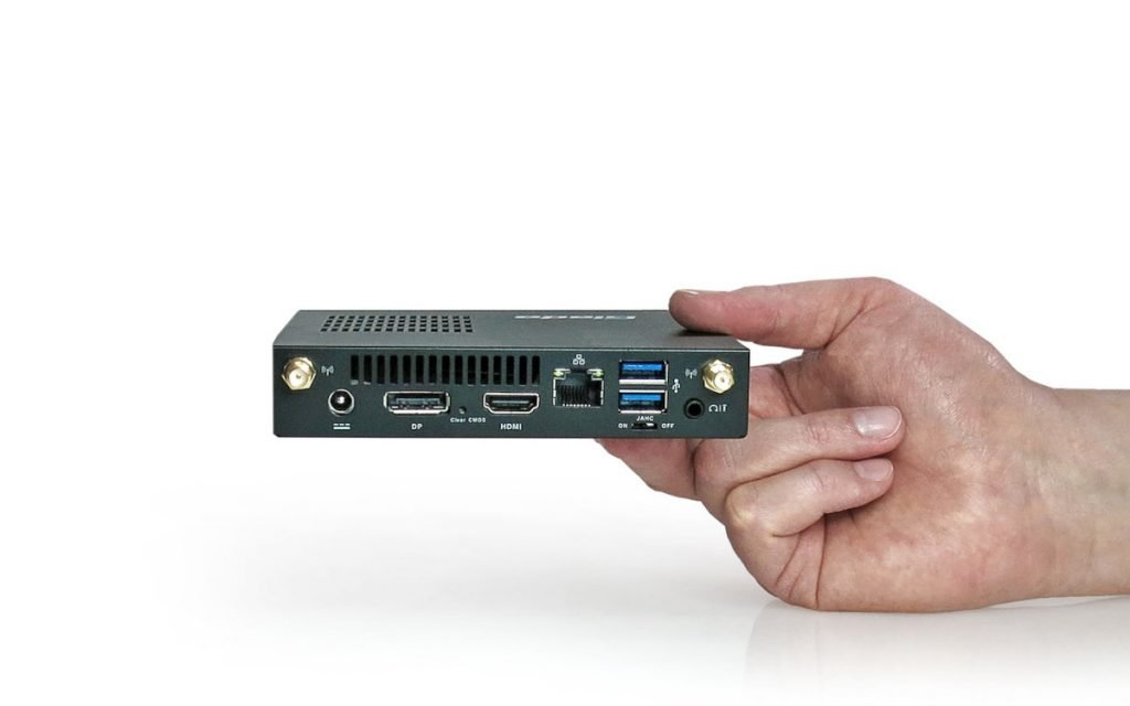 Mediaplayer: Giada-PC DK310 jetzt bei Concept | invidis