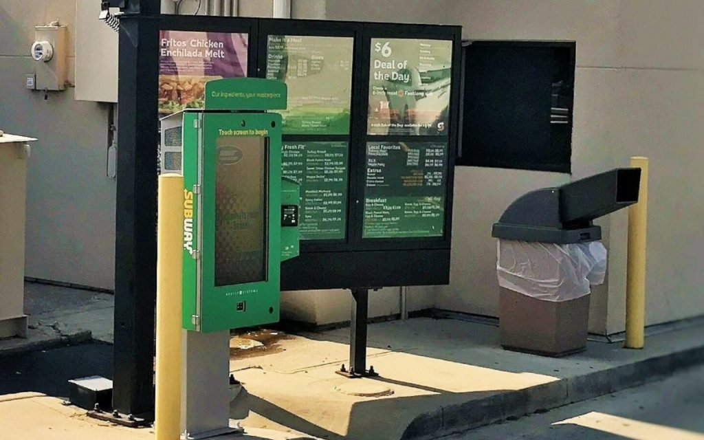 Olea Kiosks: Outdoor-Terminal für den Drive-Thru | invidis