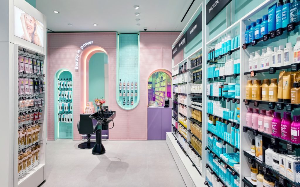 Douglas: Der erste Gen-Z-Beautystore | invidis