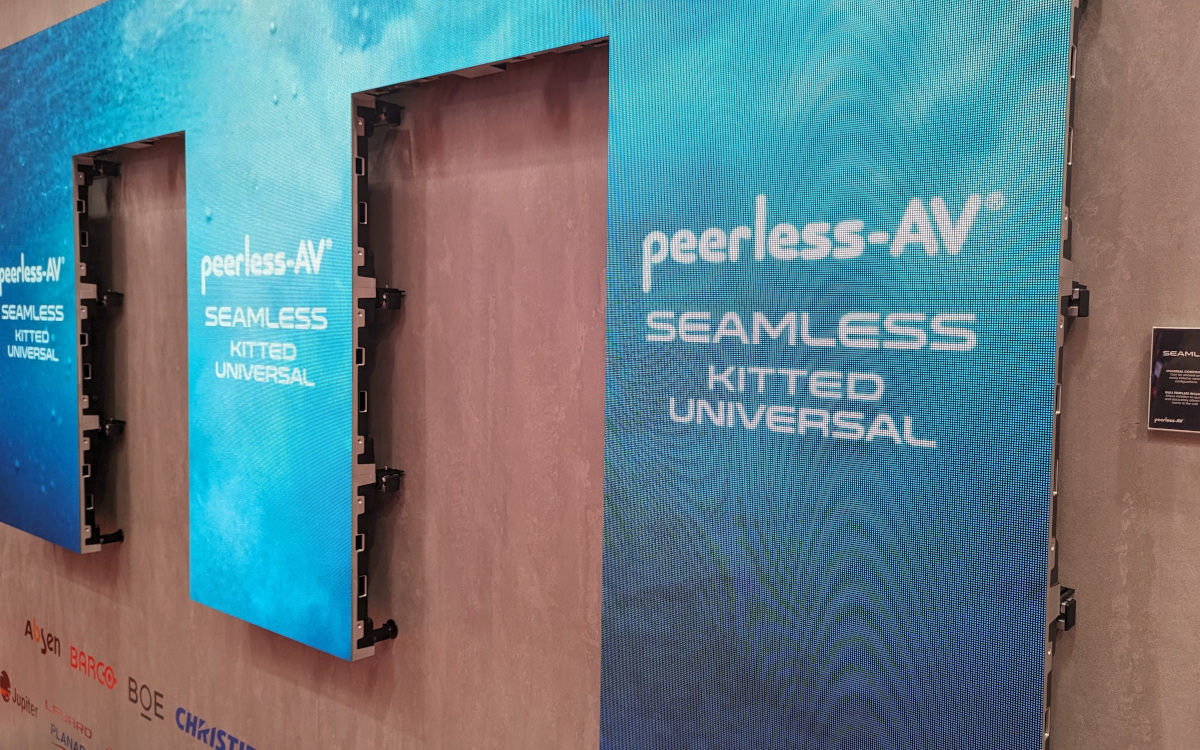 ISE 2024: Peerless-AV zeigt skalierbare LED-Halterung | invidis